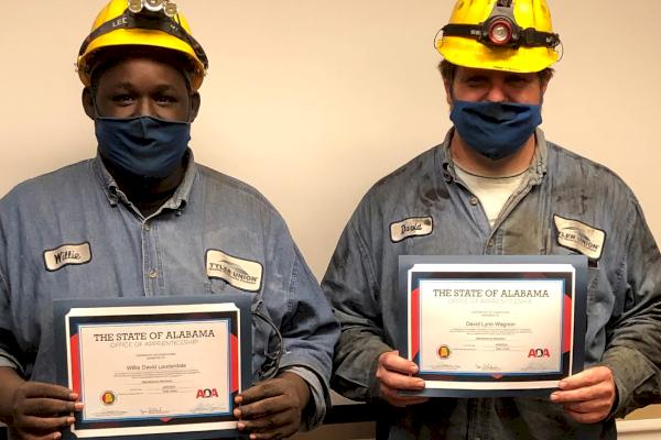 Tyler Union recognizes first Apprenticeship graduates - Kennedy Valve